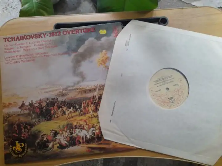 London Philharmonic Orchestra & Charles Mackerras - Tchaikovsky - 1812 ...